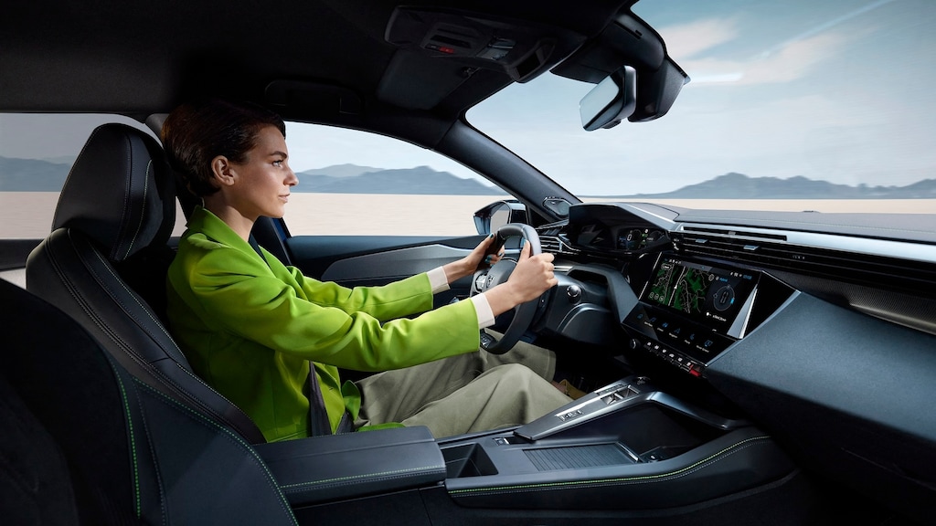 The new PEUGEOT 408 plug-in hybrid first edition